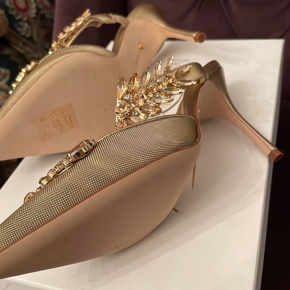 Manolo Blahnik | Shoes | Mano Blanhik Mesh Gold Lurum | Poshmark